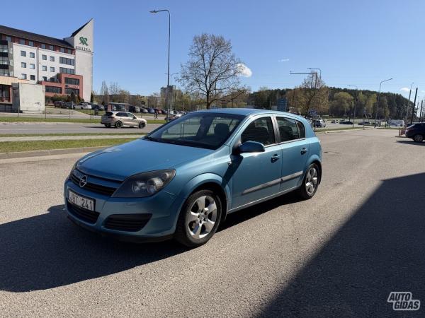 Opel Astra 2004 in Vilnius, with an engine capacity of 1.80 L and mileage of 209 thousand km for 1200 €, photo 7 on AUTOMOTO.COM.LV