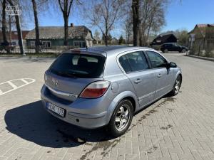 Opel Astra 2004 in Ukmerge, with an engine capacity of 1.70 L and mileage of 309 thousand km for 450 €, photo 6 on AUTOMOTO.COM.LV