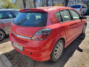 Opel Astra 2004 in Kaunas, with an engine capacity of 1.70 L and mileage of 385 thousand km for 650 €, photo  on AUTOMOTO.COM.LV