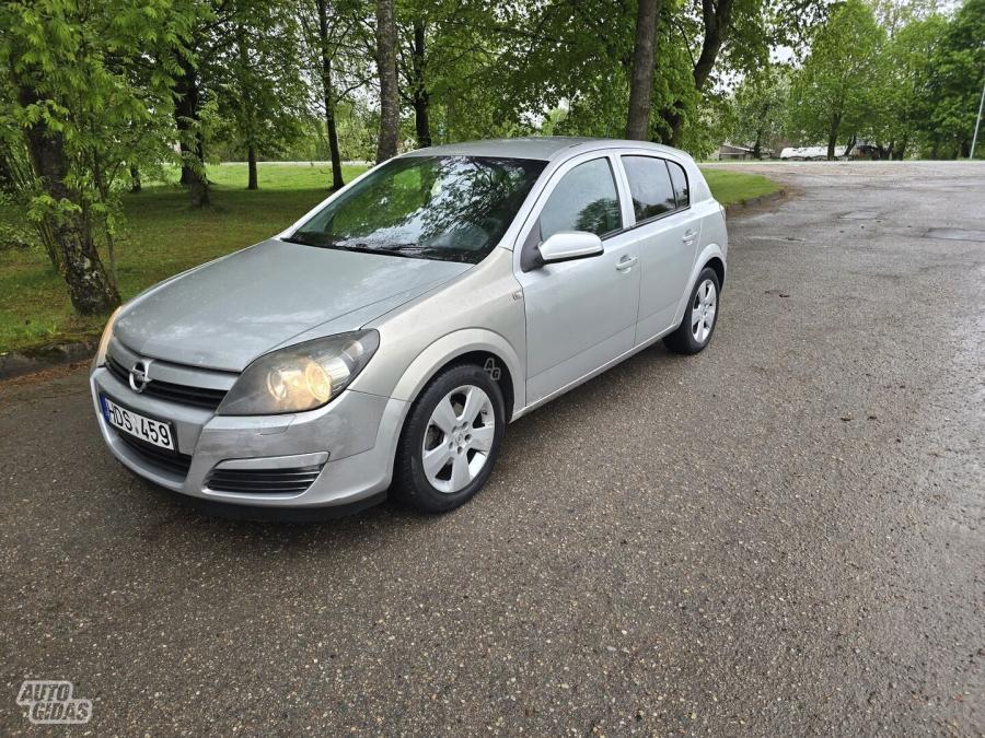 Opel Astra 2004 Radviliškis, ar dzinēja tilpumu 1.70 L un nobraukumu 336 tūkst. km par 999 €, foto 1 vietnē AUTOMOTO.COM.LV
