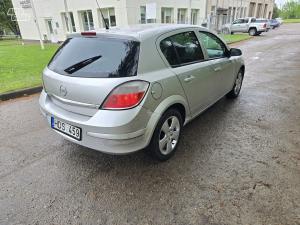 Opel Astra 2004 Radviliškis, ar dzinēja tilpumu 1.70 L un nobraukumu 336 tūkst. km par 999 €, foto 4 vietnē AUTOMOTO.COM.LV