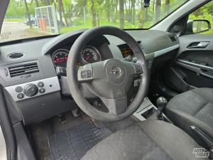 Opel Astra 2004 Radviliškis, ar dzinēja tilpumu 1.70 L un nobraukumu 336 tūkst. km par 999 €, foto 16 vietnē AUTOMOTO.COM.LV