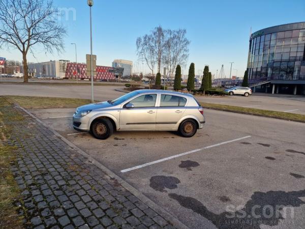 Опель Астра 2004 в Рига, объемом двигателя 1.80 л и пробегом 250 тыс. км за 900 €, фото 3 на AUTOMOTO.COM.LV