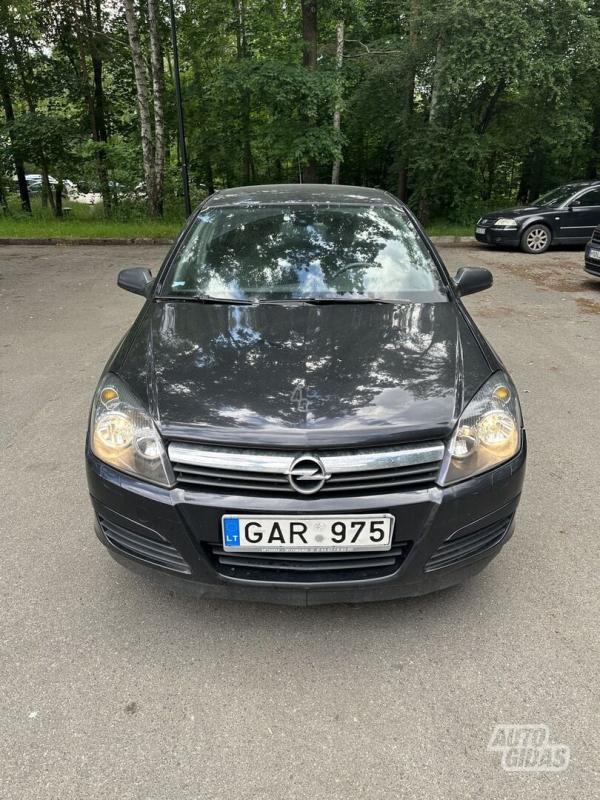 Opel Astra 2004 Viļņa, ar dzinēja tilpumu 1.40 L un nobraukumu 269 tūkst. km par 900 €, foto 5 vietnē AUTOMOTO.COM.LV