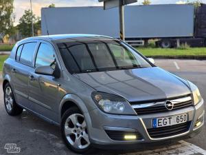 Opel Astra 2004 in Radviliskis, with an engine capacity of 1.70 L and mileage of 252 thousand km for 1100 €, photo 4 on AUTOMOTO.COM.LV