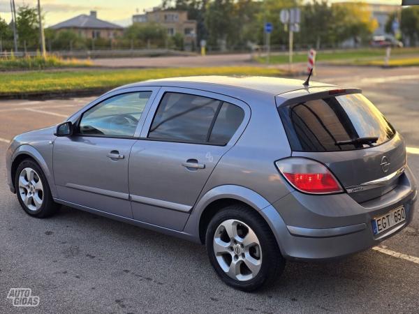 Opel Astra 2004 Radviliškis, ar dzinēja tilpumu 1.70 L un nobraukumu 252 tūkst. km par 1250 €, foto 4 vietnē AUTOMOTO.COM.LV