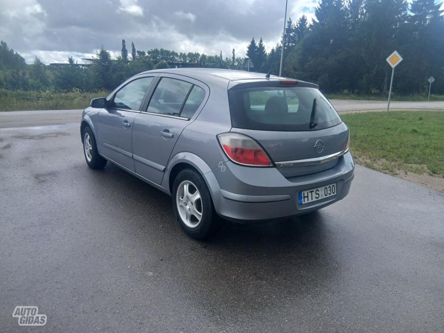 Opel Astra 2004 Klaipėda, ar dzinēja tilpumu 1.60 L un nobraukumu 222 tūkst. km par 780 €, foto 4 vietnē AUTOMOTO.COM.LV