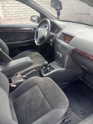 Opel Astra 2004 Klaipėda, ar dzinēja tilpumu 1.60 L un nobraukumu 222 tūkst. km par 780 €, foto 9 vietnē AUTOMOTO.COM.LV