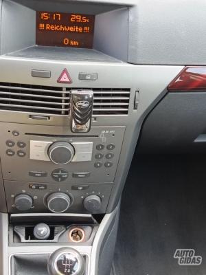 Opel Astra 2004 Marijampole, ar dzinēja tilpumu 1.60 L un nobraukumu 212 tūkst. km par 1350 €, foto 14 vietnē AUTOMOTO.COM.LV