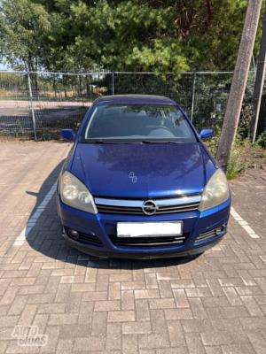 Opel Astra 2004 Kauņa, ar dzinēja tilpumu 1.60 L un nobraukumu 180 tūkst. km par 900 €, foto 3 vietnē AUTOMOTO.COM.LV