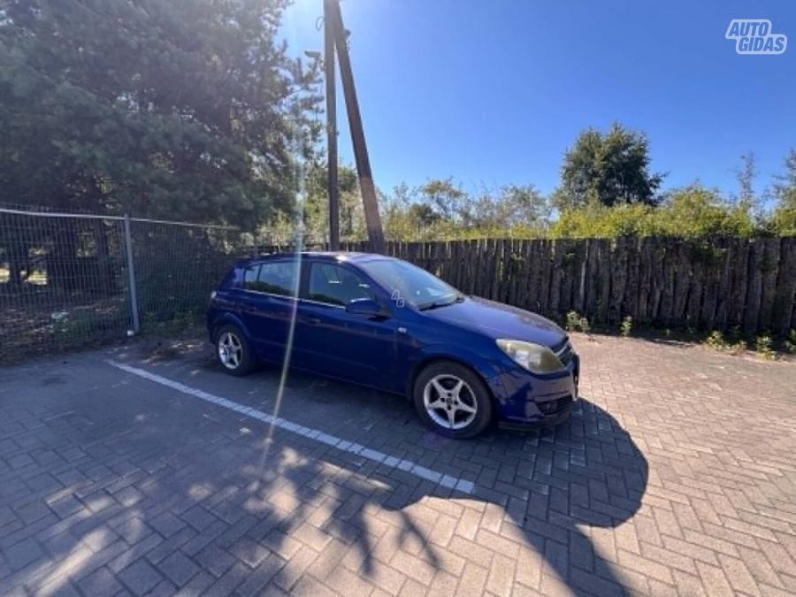 Opel Astra 2004 Kauņa, ar dzinēja tilpumu 1.60 L un nobraukumu 180 tūkst. km par 900 €, foto 6 vietnē AUTOMOTO.COM.LV