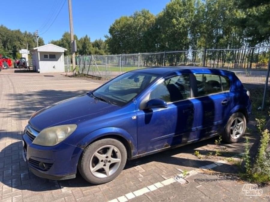Opel Astra 2004 Kauņa, ar dzinēja tilpumu 1.60 L un nobraukumu 180 tūkst. km par 900 €, foto 7 vietnē AUTOMOTO.COM.LV