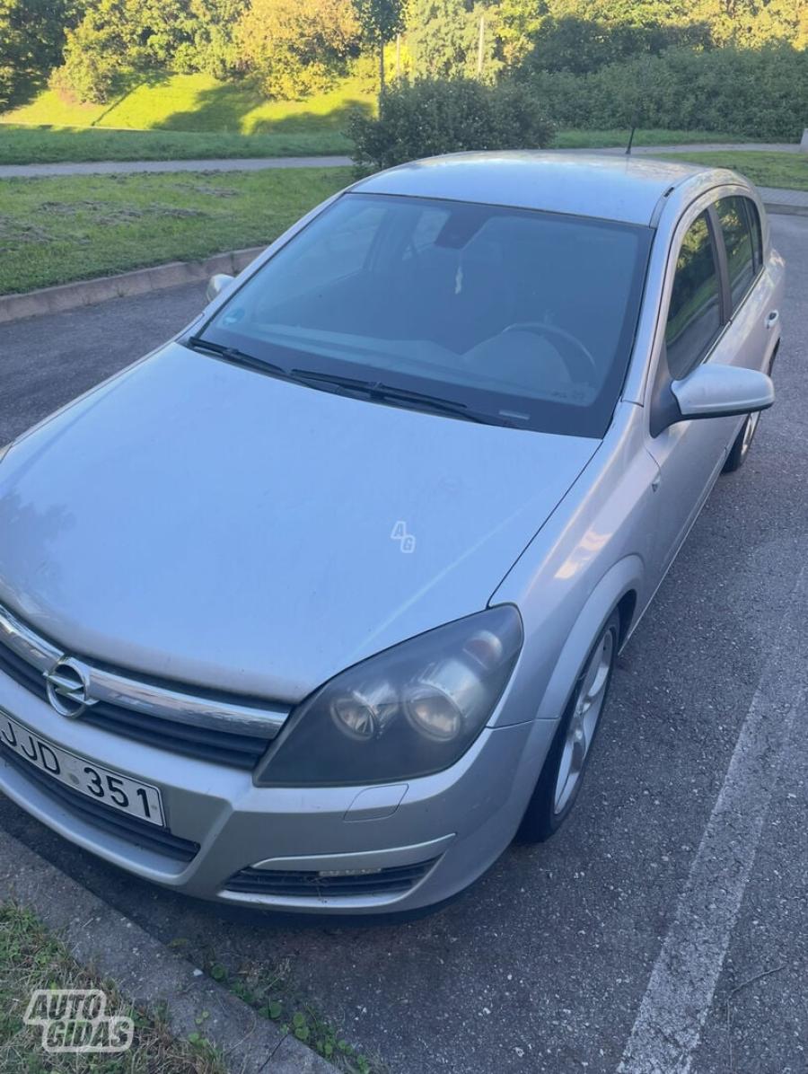 Opel Astra 2004 in Kaunas, with an engine capacity of 1.70 L and mileage of 240 thousand km for 490 €, photo 1 on AUTOMOTO.COM.LV