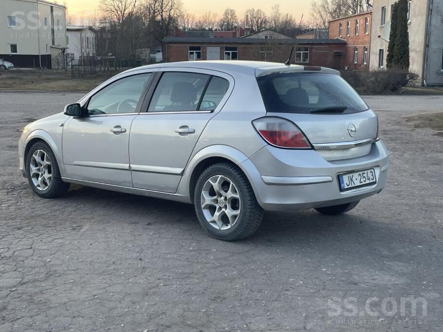 Opel Astra 2005 Cēsis, ar dzinēja tilpumu 1.70 L un nobraukumu 0 tūkst. km par 4350 €, foto 4 vietnē AUTOMOTO.COM.LV