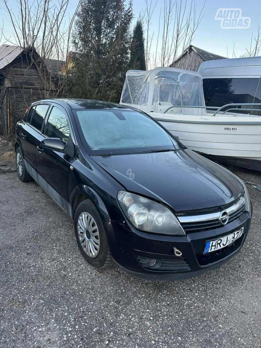 Opel Astra 2005 Šilutė, ar dzinēja tilpumu 1.70 L un nobraukumu 300 tūkst. km par 330 €, foto 1 vietnē AUTOMOTO.COM.LV