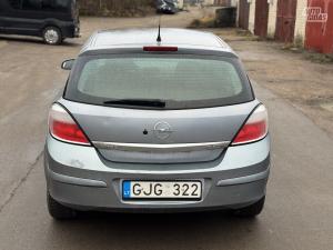 Opel Astra 2005 Šauļi, ar dzinēja tilpumu 1.90 L un nobraukumu 111 tūkst. km par 850 €, foto 5 vietnē AUTOMOTO.COM.LV