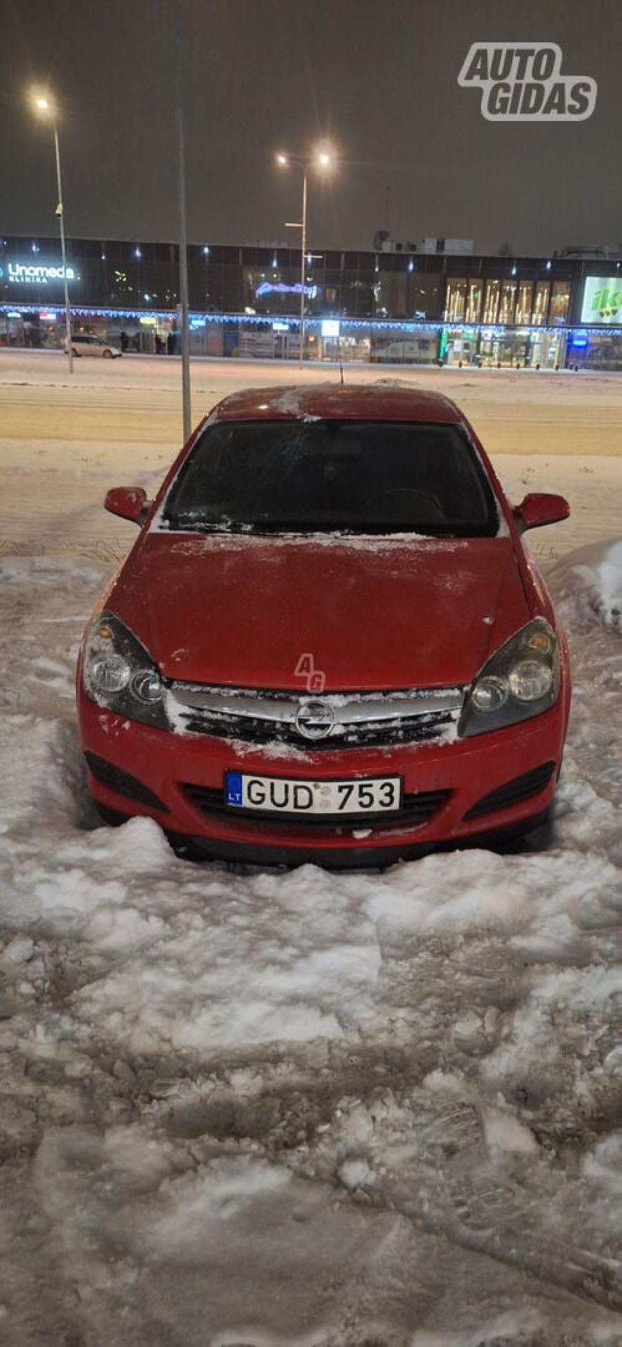 Opel Astra 2005 in Siauliai, with an engine capacity of 1.40 L and mileage of 256 thousand km for 400 €, photo 1 on AUTOMOTO.COM.LV