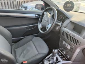 Opel Astra 2005 Šauļi, ar dzinēja tilpumu 1.40 L un nobraukumu 256 tūkst. km par 500 €, foto 4 vietnē AUTOMOTO.COM.LV