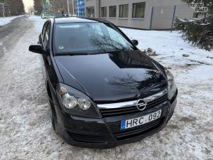 Opel Astra 2005 Alīta, ar dzinēja tilpumu 1.70 L un nobraukumu 294 tūkst. km par 1450 €, foto  vietnē AUTOMOTO.COM.LV