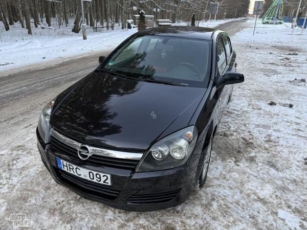 Opel Astra 2005 in Alytus, with an engine capacity of 1.70 L and mileage of 294 thousand km for 1450 €, photo 3 on AUTOMOTO.COM.LV