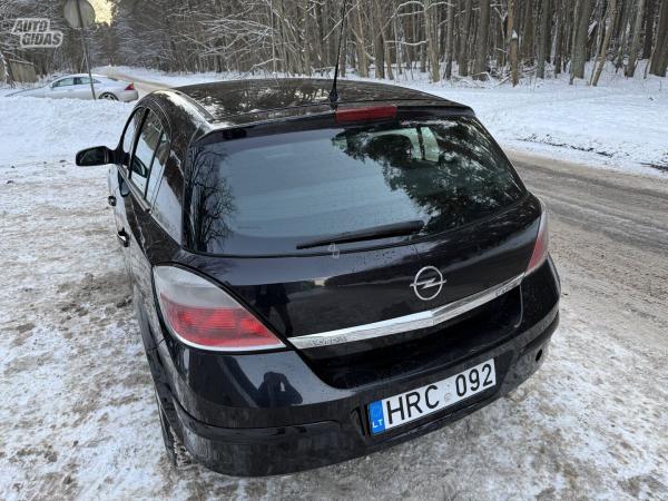 Opel Astra 2005 in Alytus, with an engine capacity of 1.70 L and mileage of 294 thousand km for 1450 €, photo 8 on AUTOMOTO.COM.LV