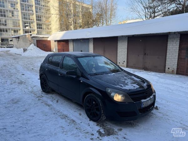 Opel Astra 2005 in Vilnius, with an engine capacity of 1.70 L and mileage of 352 thousand km for 800 €, photo 2 on AUTOMOTO.COM.LV