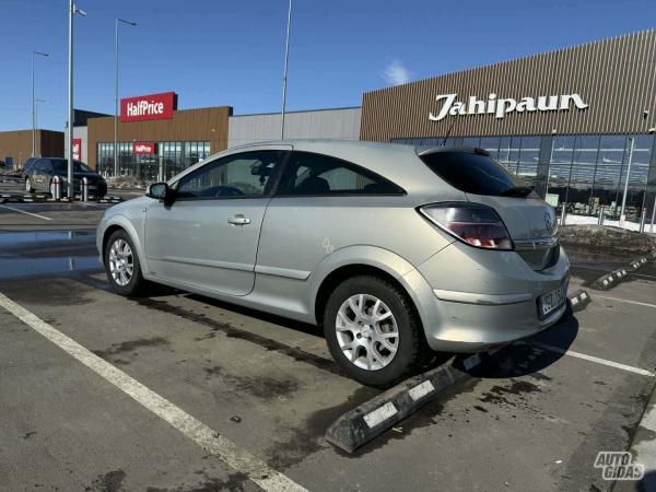 Opel Astra 2005 Raseiniai, ar dzinēja tilpumu 1.40 L un nobraukumu 230 tūkst. km par 750 €, foto 2 vietnē AUTOMOTO.COM.LV