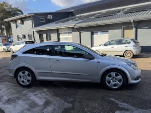 Opel Astra 2005 in Utena, with an engine capacity of 1.90 L and mileage of 338 thousand km for 1350 €, photo 5 on AUTOMOTO.COM.LV