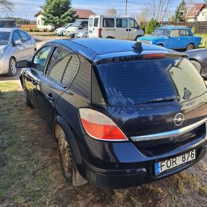 Opel Astra 2005 in Alytus, with an engine capacity of 1.90 L and mileage of 350 thousand km for 399 €, photo  on AUTOMOTO.COM.LV