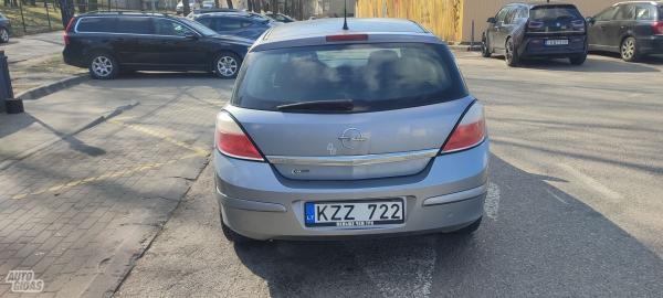 Opel Astra 2005 Viļņa, ar dzinēja tilpumu 1.60 L un nobraukumu 2700 tūkst. km par 350 €, foto 5 vietnē AUTOMOTO.COM.LV