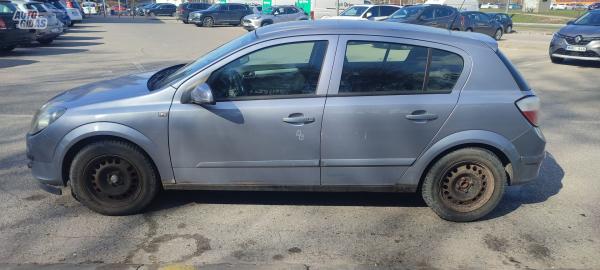 Opel Astra 2005 Viļņa, ar dzinēja tilpumu 1.60 L un nobraukumu 2700 tūkst. km par 350 €, foto 7 vietnē AUTOMOTO.COM.LV