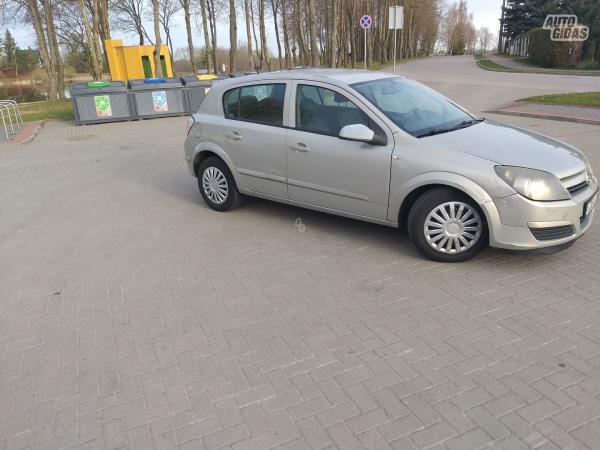 Opel Astra 2005 Viļņa, ar dzinēja tilpumu 1.70 L un nobraukumu 265 tūkst. km par 600 €, foto 3 vietnē AUTOMOTO.COM.LV