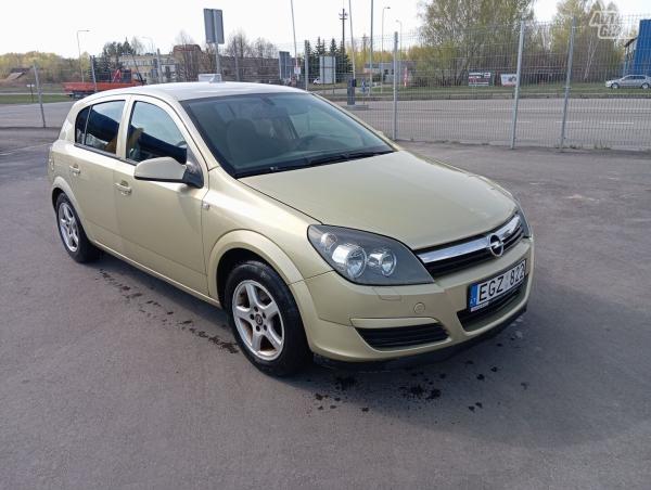 Opel Astra 2005 in Panevezys, with an engine capacity of 1.70 L and mileage of 185 thousand km for 1450 €, photo 1 on AUTOMOTO.COM.LV