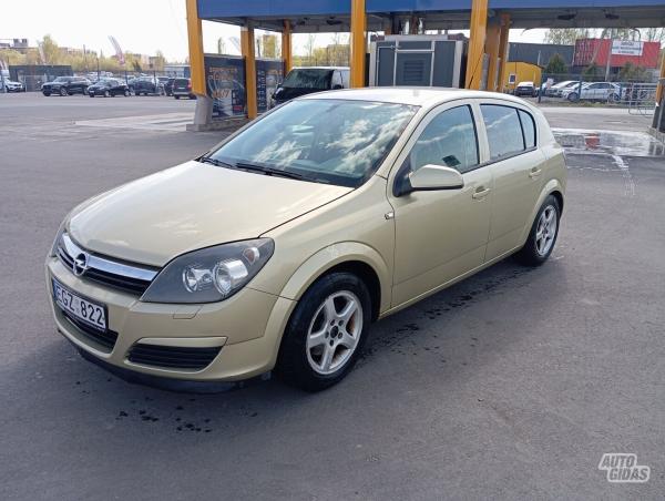 Opel Astra 2005 in Panevezys, with an engine capacity of 1.70 L and mileage of 185 thousand km for 1450 €, photo 4 on AUTOMOTO.COM.LV