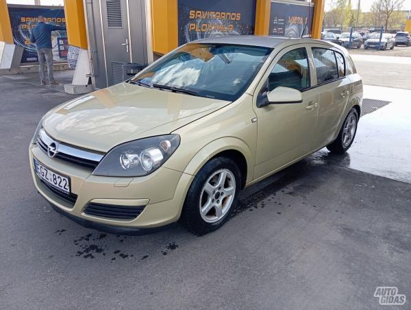 Opel Astra 2005 in Panevezys, with an engine capacity of 1.70 L and mileage of 185 thousand km for 1450 €, photo 9 on AUTOMOTO.COM.LV
