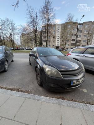 Opel Astra 2005 in Vilnius, with an engine capacity of 1.90 L and mileage of 295 thousand km for 450 €, photo  on AUTOMOTO.COM.LV