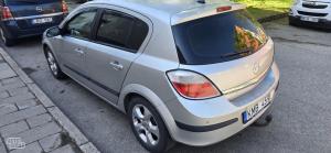 Opel Astra 2005 in Vilnius, with an engine capacity of 1.80 L and mileage of 220 thousand km for 975 €, photo 4 on AUTOMOTO.COM.LV