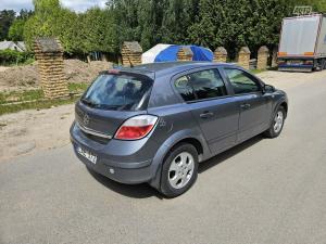 Opel Astra 2005 in Prienai, with an engine capacity of 1.60 L and mileage of 261 thousand km for 888 €, photo 6 on AUTOMOTO.COM.LV