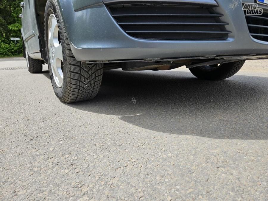 Opel Astra 2005 in Prienai, with an engine capacity of 1.60 L and mileage of 265 thousand km for 777 €, photo 6 on AUTOMOTO.COM.LV