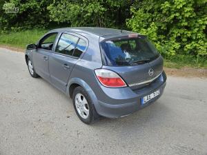 Opel Astra 2005 in Prienai, with an engine capacity of 1.60 L and mileage of 265 thousand km for 777 €, photo 11 on AUTOMOTO.COM.LV