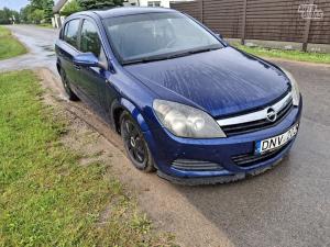 Opel Astra 2005 Mažeikiai, ar dzinēja tilpumu 1.70 L un nobraukumu 266 tūkst. km par 750 €, foto 3 vietnē AUTOMOTO.COM.LV