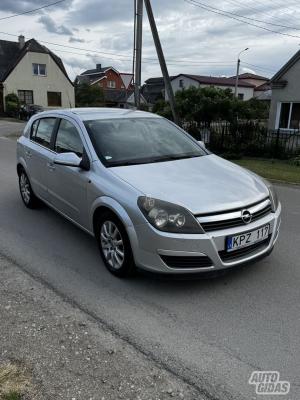 Opel Astra 2005 in Siauliai, with an engine capacity of 1.70 L and mileage of 250 thousand km for 850 €, photo 3 on AUTOMOTO.COM.LV