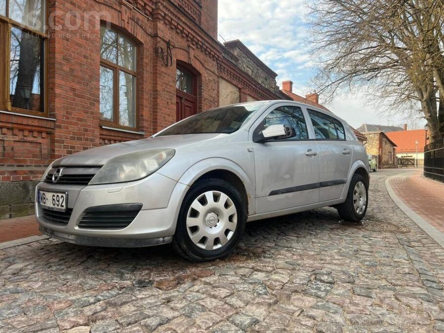 Opel Astra 2005 Cēsis, ar dzinēja tilpumu 1.60 L un nobraukumu 250 tūkst. km par 990 €, foto 5 vietnē AUTOMOTO.COM.LV