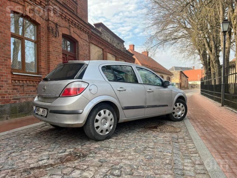 Opel Astra 2005 Cēsis, ar dzinēja tilpumu 1.60 L un nobraukumu 250 tūkst. km par 990 €, foto 7 vietnē AUTOMOTO.COM.LV