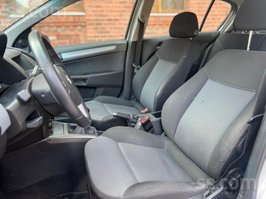 Opel Astra 2005 Cēsis, ar dzinēja tilpumu 1.60 L un nobraukumu 250 tūkst. km par 990 €, foto 11 vietnē AUTOMOTO.COM.LV