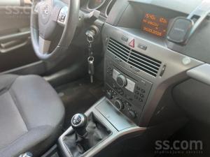 Opel Astra 2005 Cēsis, ar dzinēja tilpumu 1.60 L un nobraukumu 250 tūkst. km par 990 €, foto 15 vietnē AUTOMOTO.COM.LV