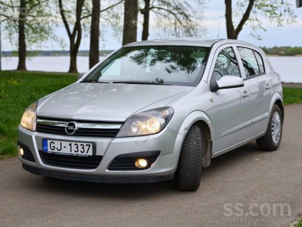Opel Astra 2005 Rīga, ar dzinēja tilpumu 1.40 L un nobraukumu 141 tūkst. km par 2500 €, foto 1 vietnē AUTOMOTO.COM.LV
