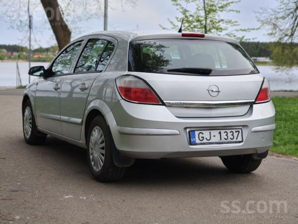 Opel Astra 2005 Rīga, ar dzinēja tilpumu 1.40 L un nobraukumu 141 tūkst. km par 2500 €, foto 9 vietnē AUTOMOTO.COM.LV