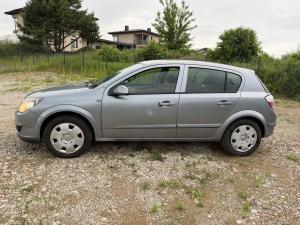 Opel Astra 2005 Viļņa, ar dzinēja tilpumu 1.60 L un nobraukumu 240 tūkst. km par 850 €, foto 4 vietnē AUTOMOTO.COM.LV