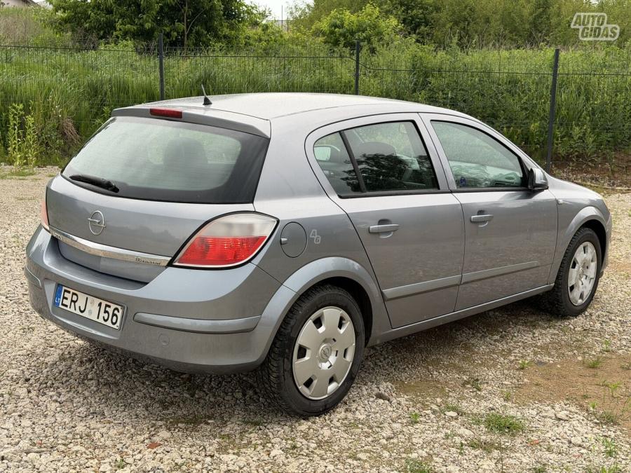 Opel Astra 2005 Viļņa, ar dzinēja tilpumu 1.60 L un nobraukumu 240 tūkst. km par 850 €, foto 6 vietnē AUTOMOTO.COM.LV